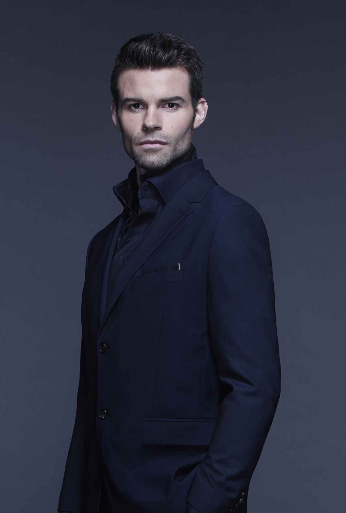 Daniel Gillies 2018 Haircut Beard Eyes Weight Measurements Tattoos And Style Muzul