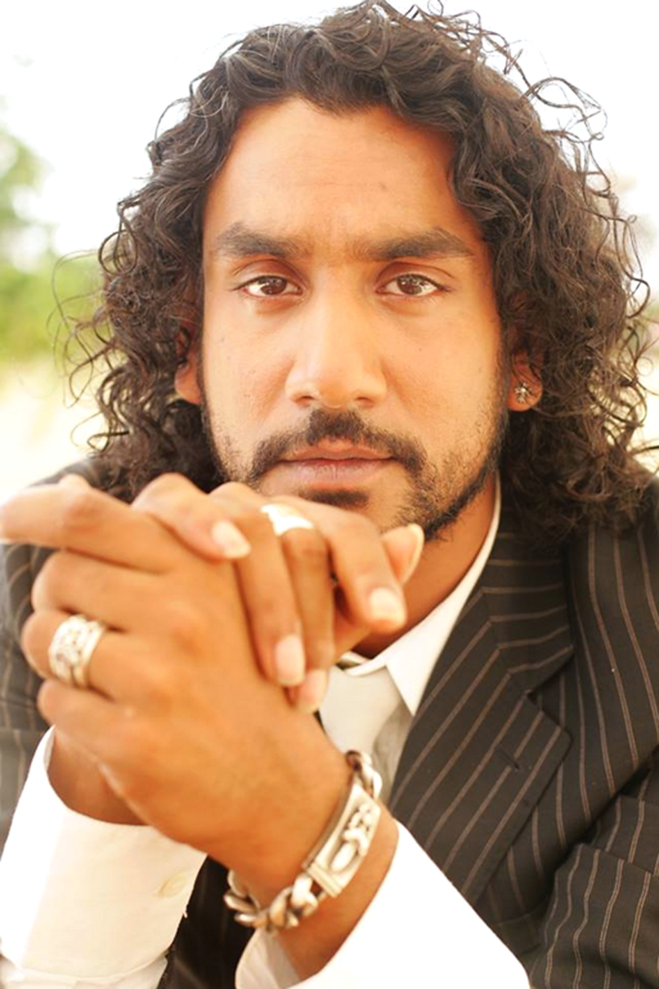 Picture of Naveen Andrews