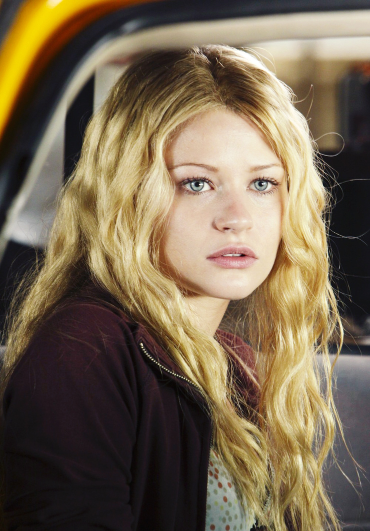 Emilie de Ravin picture