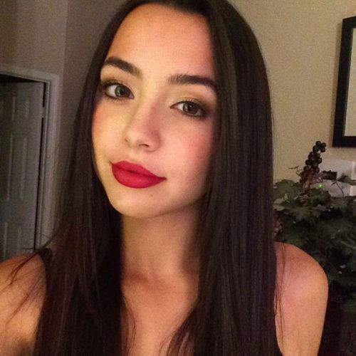 Picture of Veronica Merrell