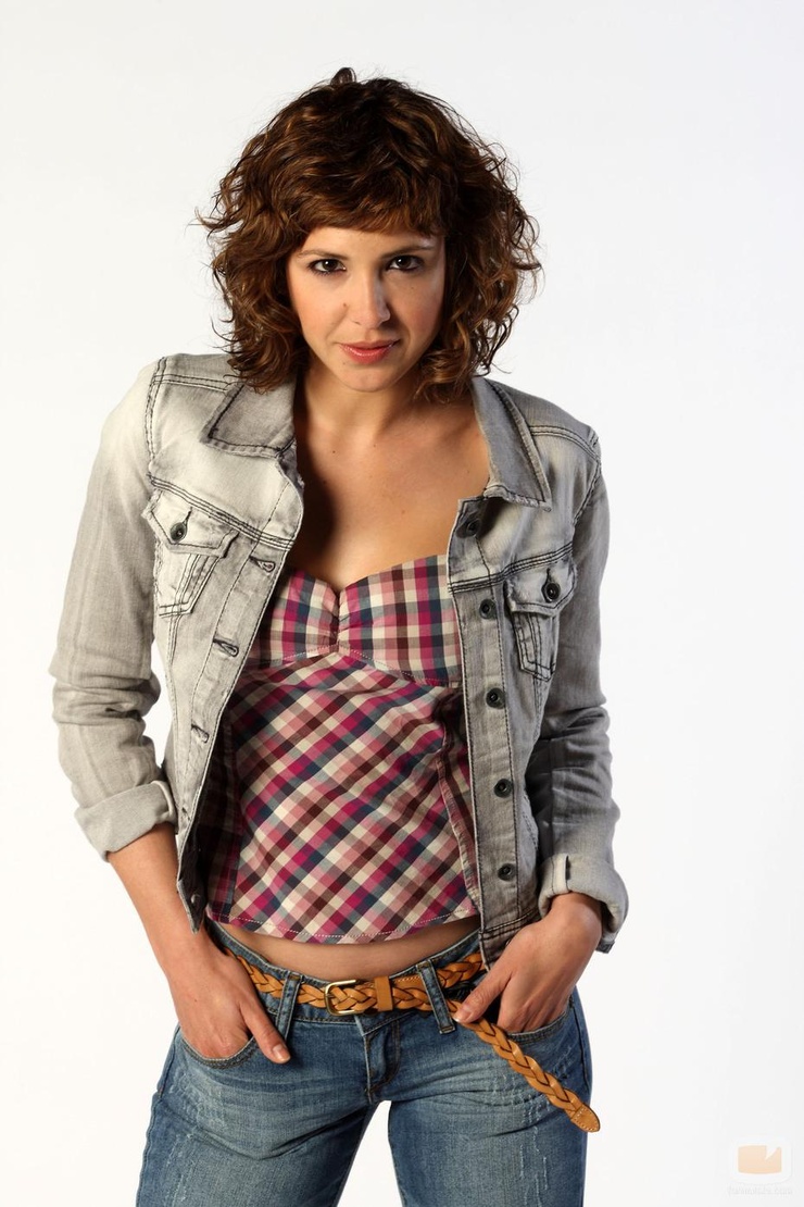 Daniela Costa picture