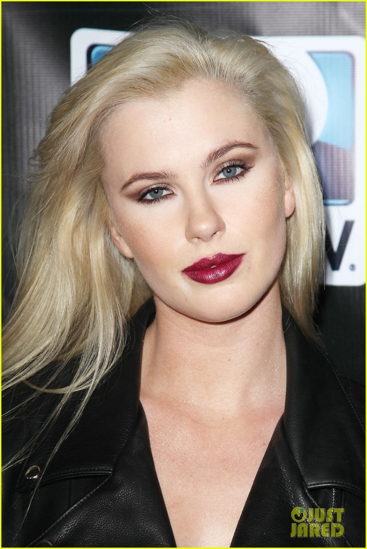 Ireland Baldwin