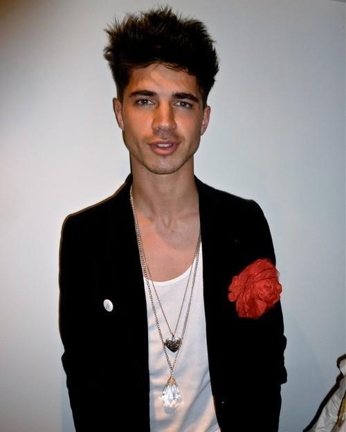 Picture of Sam Robertson
