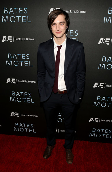 Picture of Richard Harmon