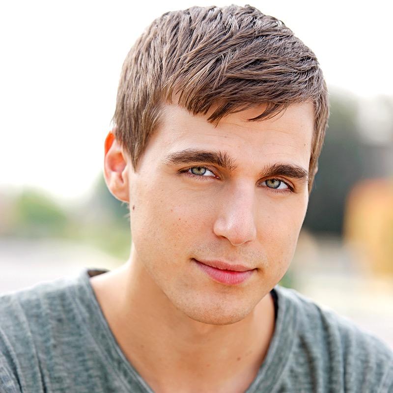 Picture of Cody Linley
