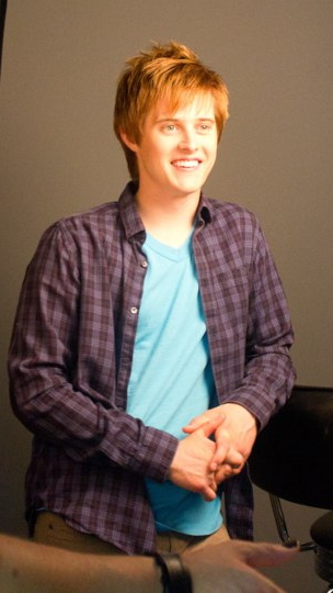 Picture of Lucas Grabeel