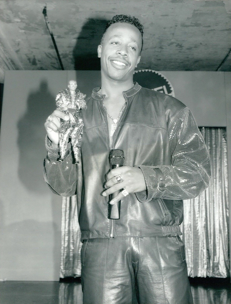 Picture of MC Hammer