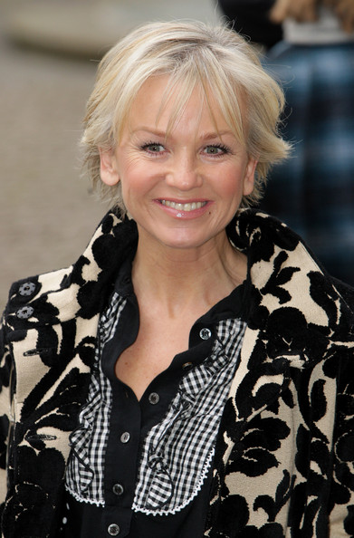 Image of Lisa Maxwell