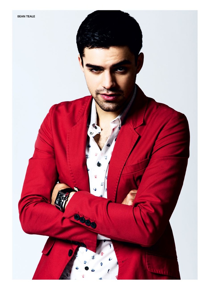 Picture of Sean Teale