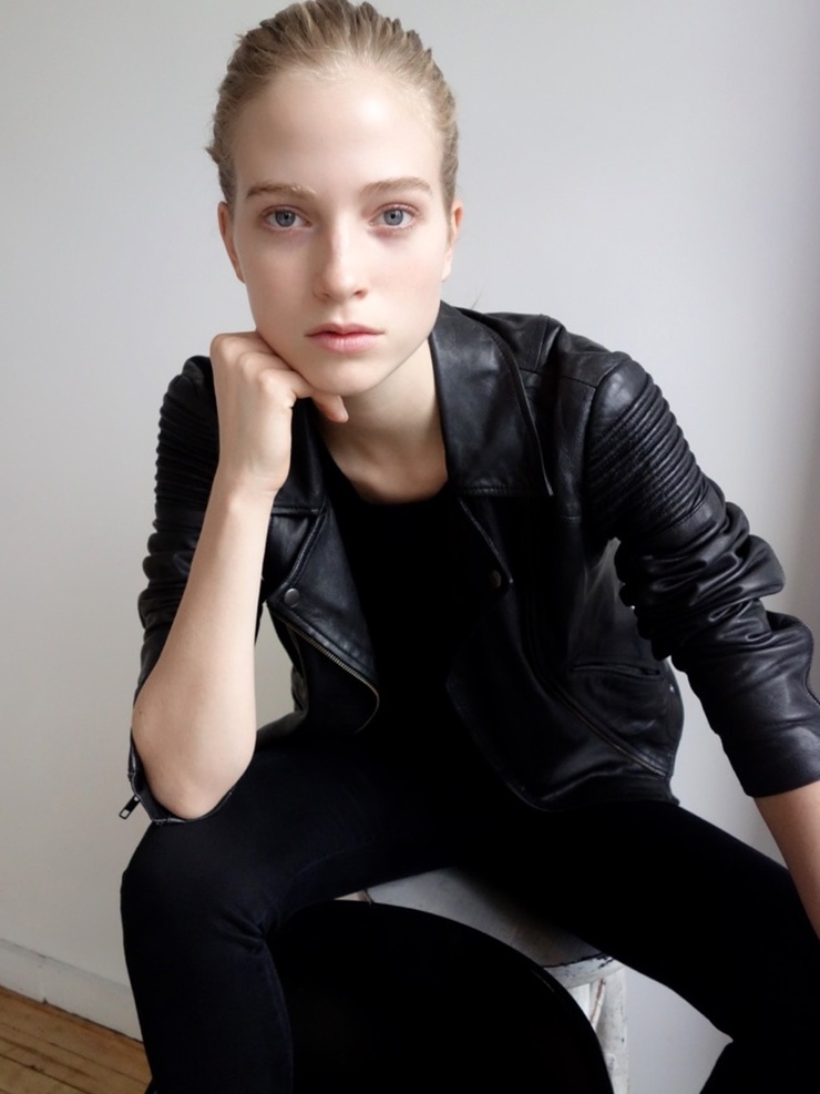 Picture of Chloe Braaten