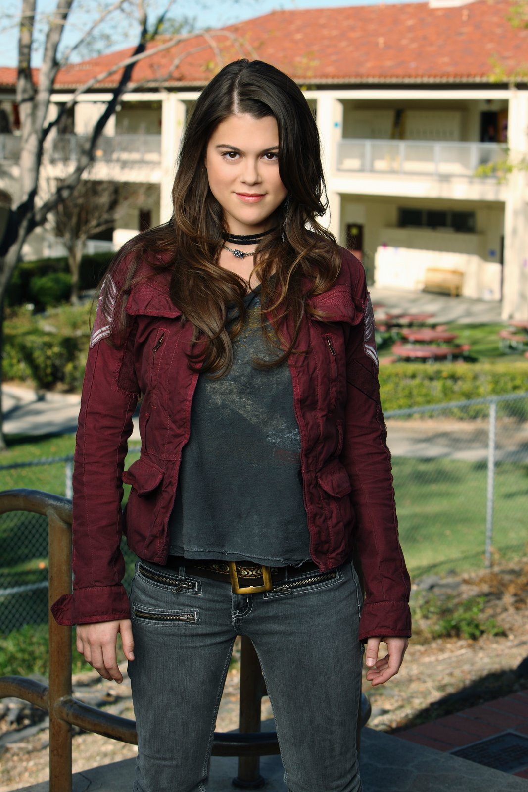 Picture of Lindsey Shaw
