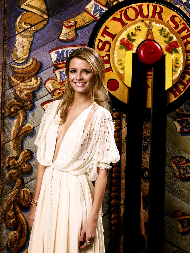 Mischa Barton picture