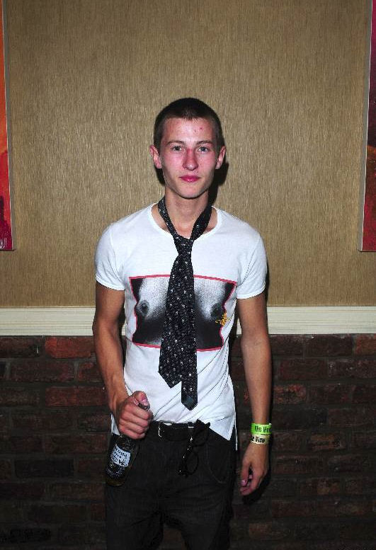 Elliott Tittensor picture