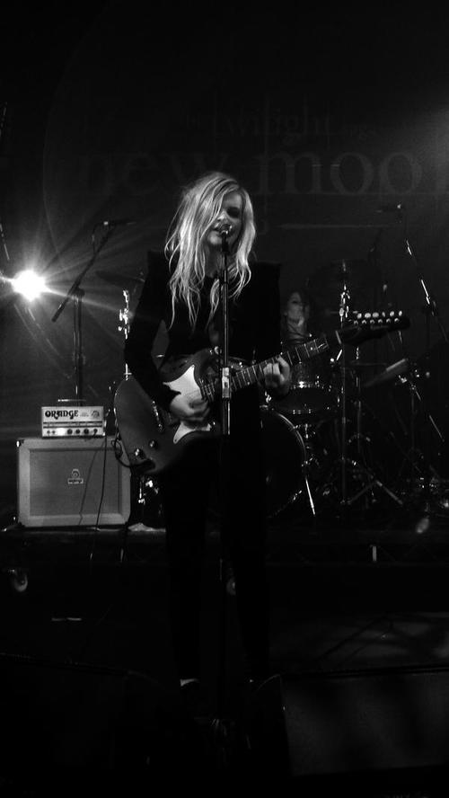 Picture of Daisy Dares You