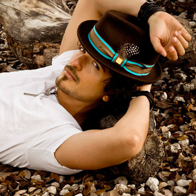 Picture of Tommy Torres