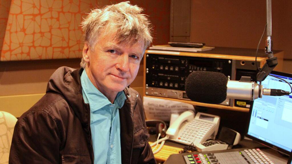Picture of Neil Finn