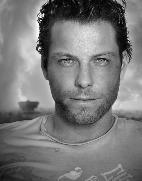 Picture of Jamie Bamber