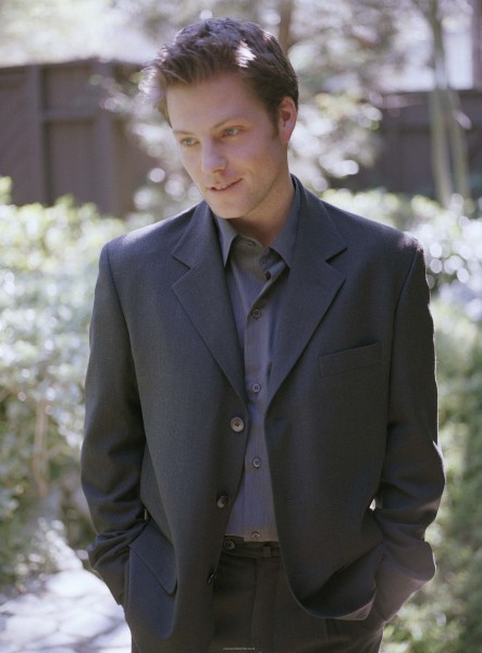 Picture of Jamie Bamber