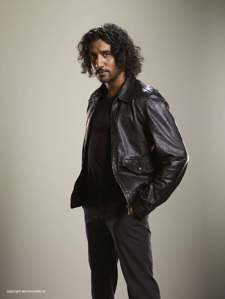 Picture of Naveen Andrews