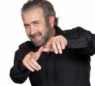 Picture of Lakis Lazopoulos