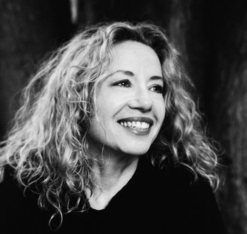 Chava Alberstein picture