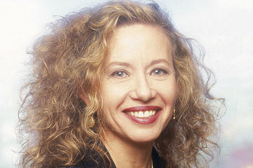 Picture of Chava Alberstein