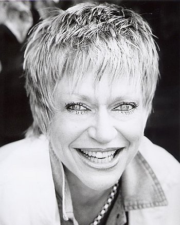 Picture of Nikki Kelly