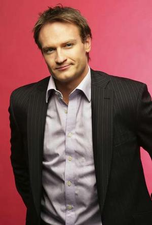 Picture of Josh Lawson