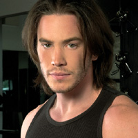 Picture of Tom Pelphrey