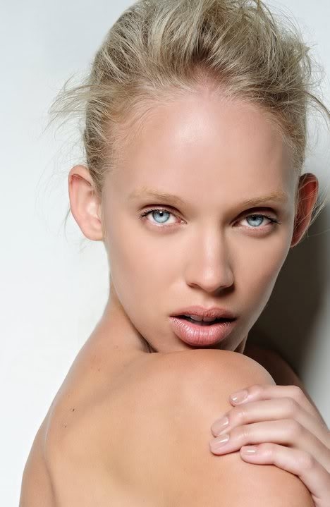 Picture of Lauren Brie Harding