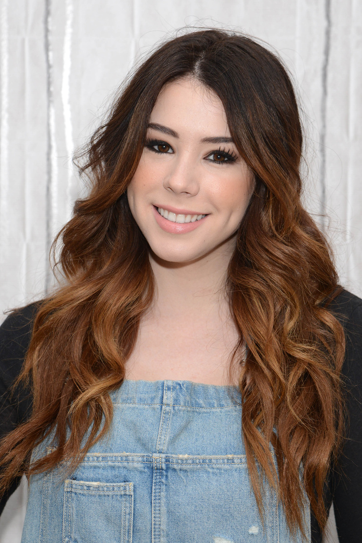 Picture of Jillian Rose Reed