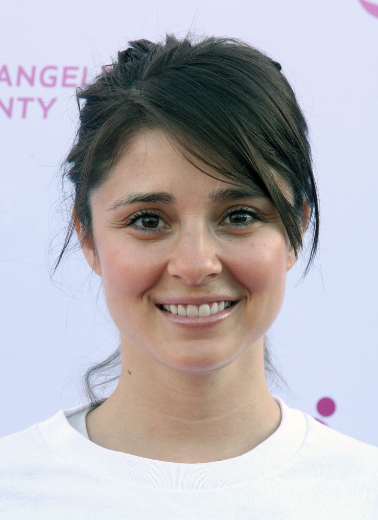 Picture of Shiri Appleby