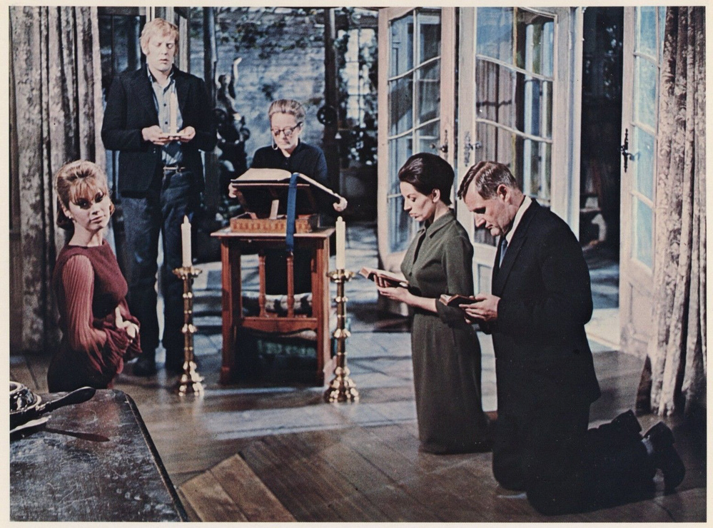 Die! Die! My Darling! image