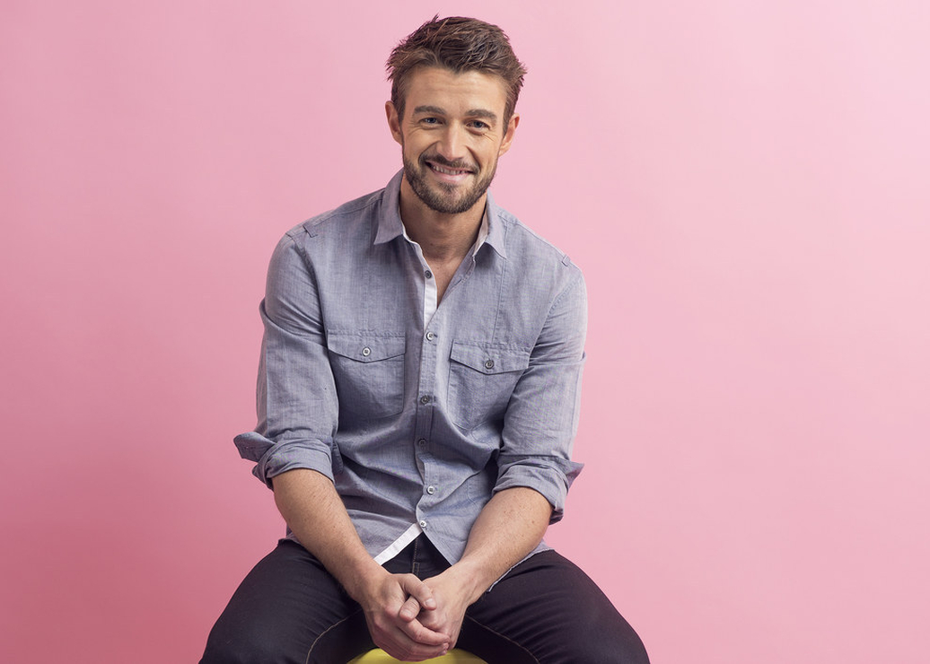 Picture of Robert Buckley
