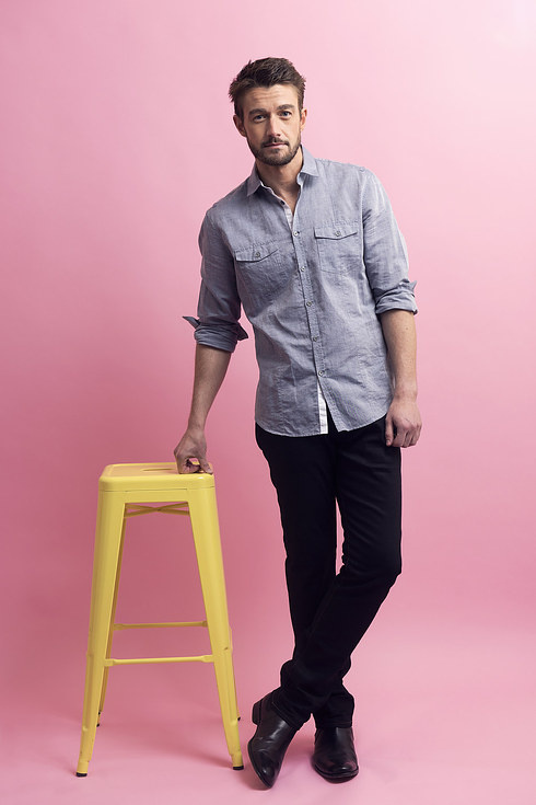 Picture of Robert Buckley