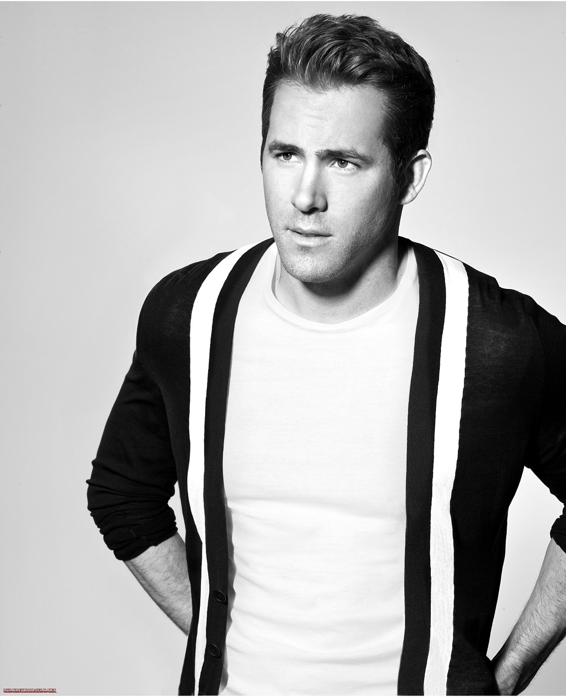 Ryan Reynolds image