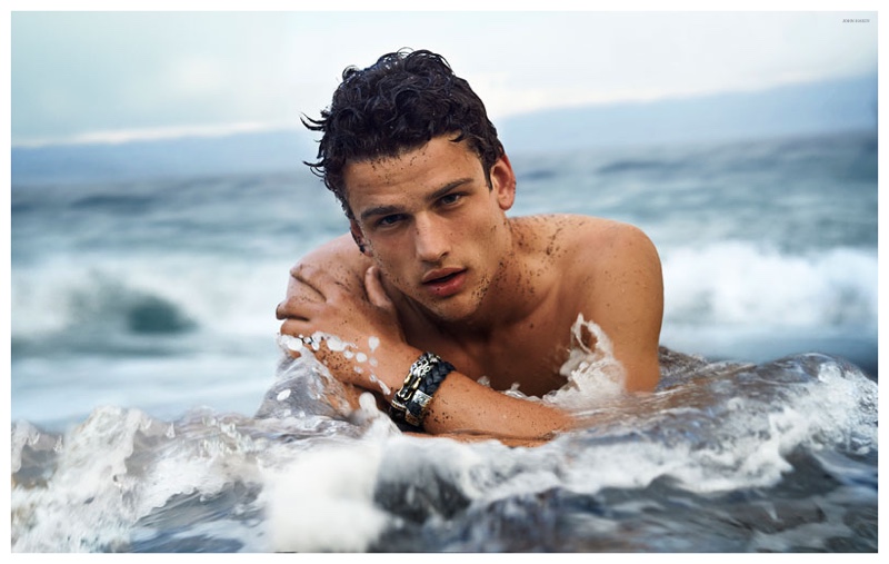 Picture of Simon Nessman