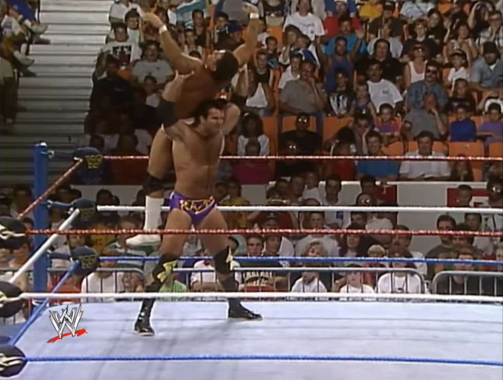 Image of Razor Ramon vs. Paul Van Dow (WWF, 08/08/92)