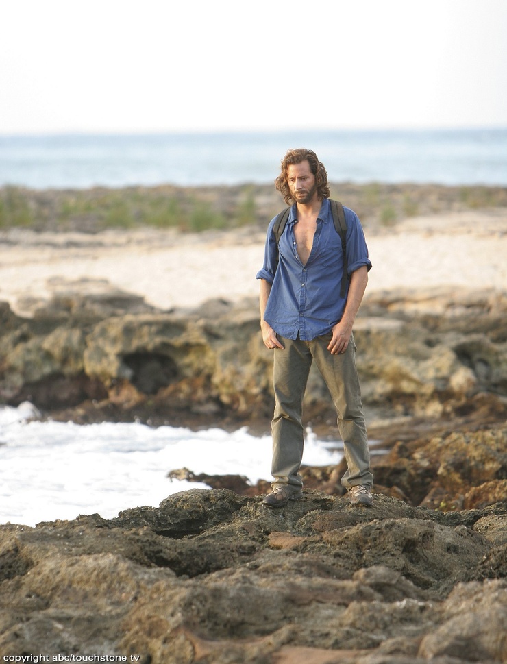 Picture of Henry Ian Cusick