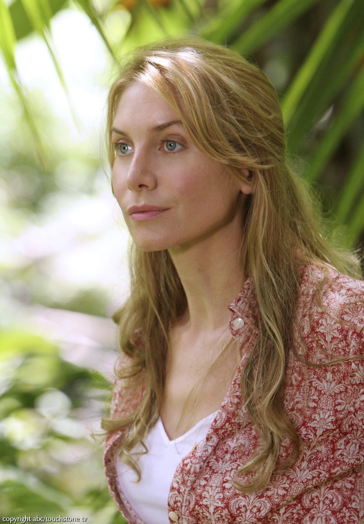 Image of Elizabeth Mitchell