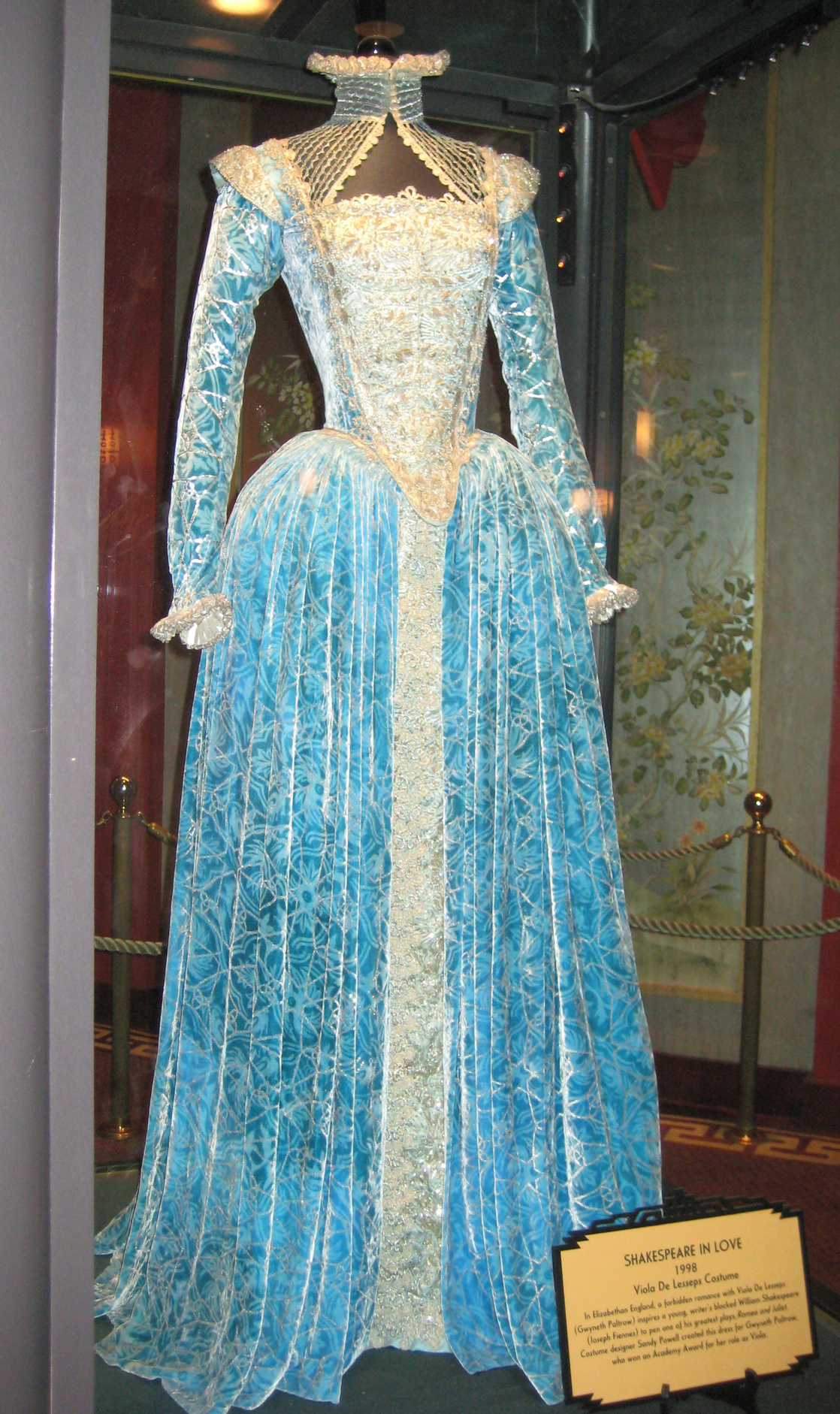 Exhibition of Viola's dresses from Disney MGM in F