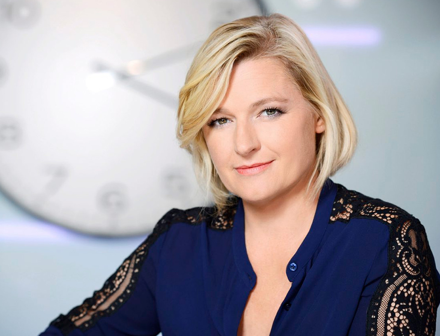 Anne-Élisabeth Lemoine picture