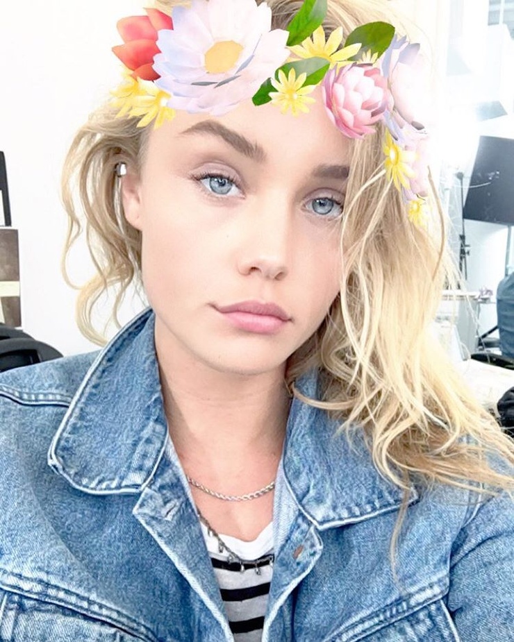 Picture of Brooke Perry