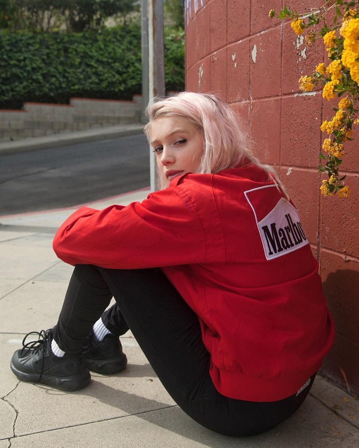 Picture of Cailin Russo