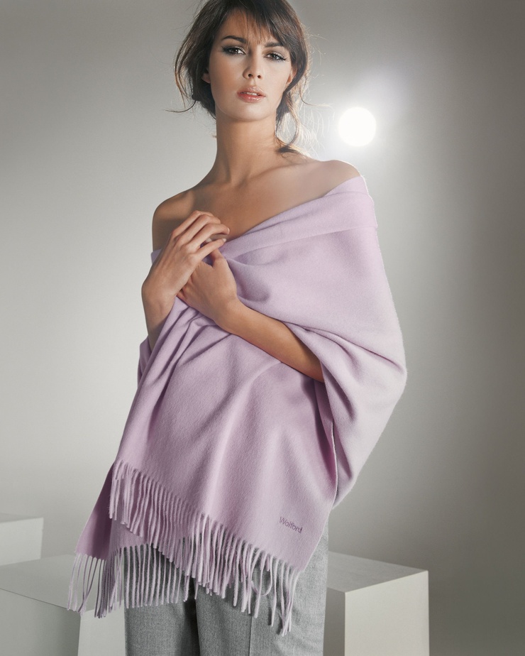 Picture of Mia Rosing