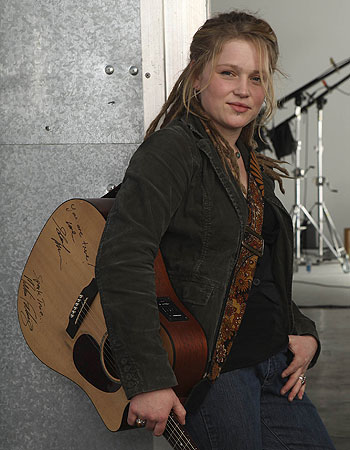 Picture of Crystal Bowersox