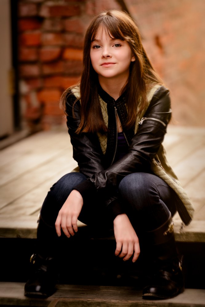 Caroline Slater image