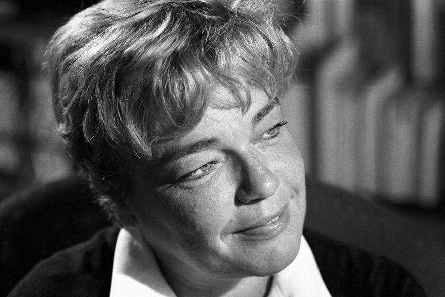 Picture of Simone Signoret