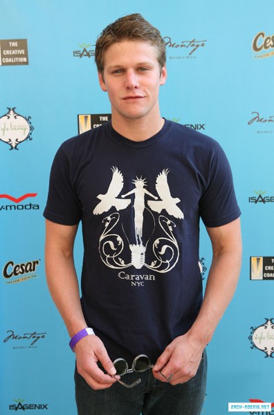 Picture of Zach Roerig