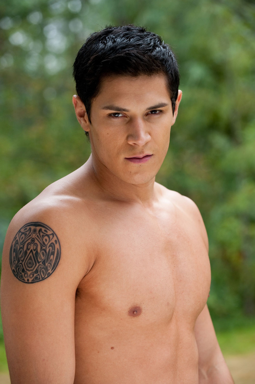 Picture of Alex Meraz